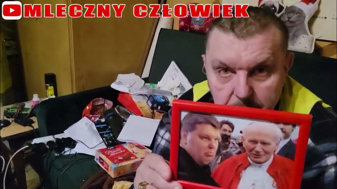 Kononowicz z 2016 i Jan Paweł II z 1991 na wspólnym zdjęciu? Nie ma problemu. - YouTube