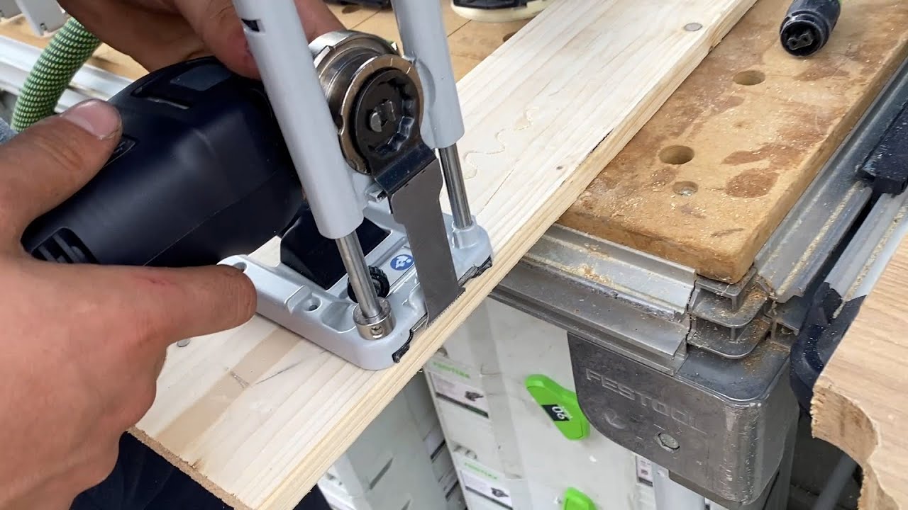 Festool Oscillating Multi Tool Vecturo OSC 18 - YouTube