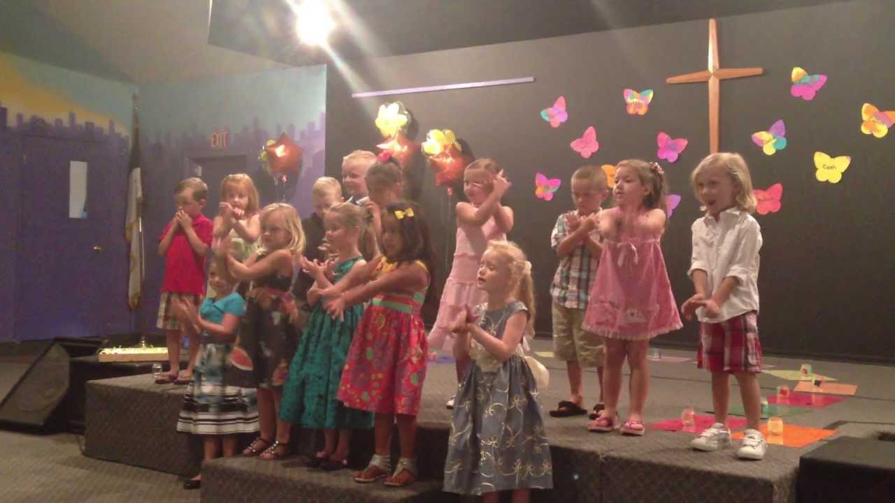 Madison's Preschool Graduation Performance - YouTube