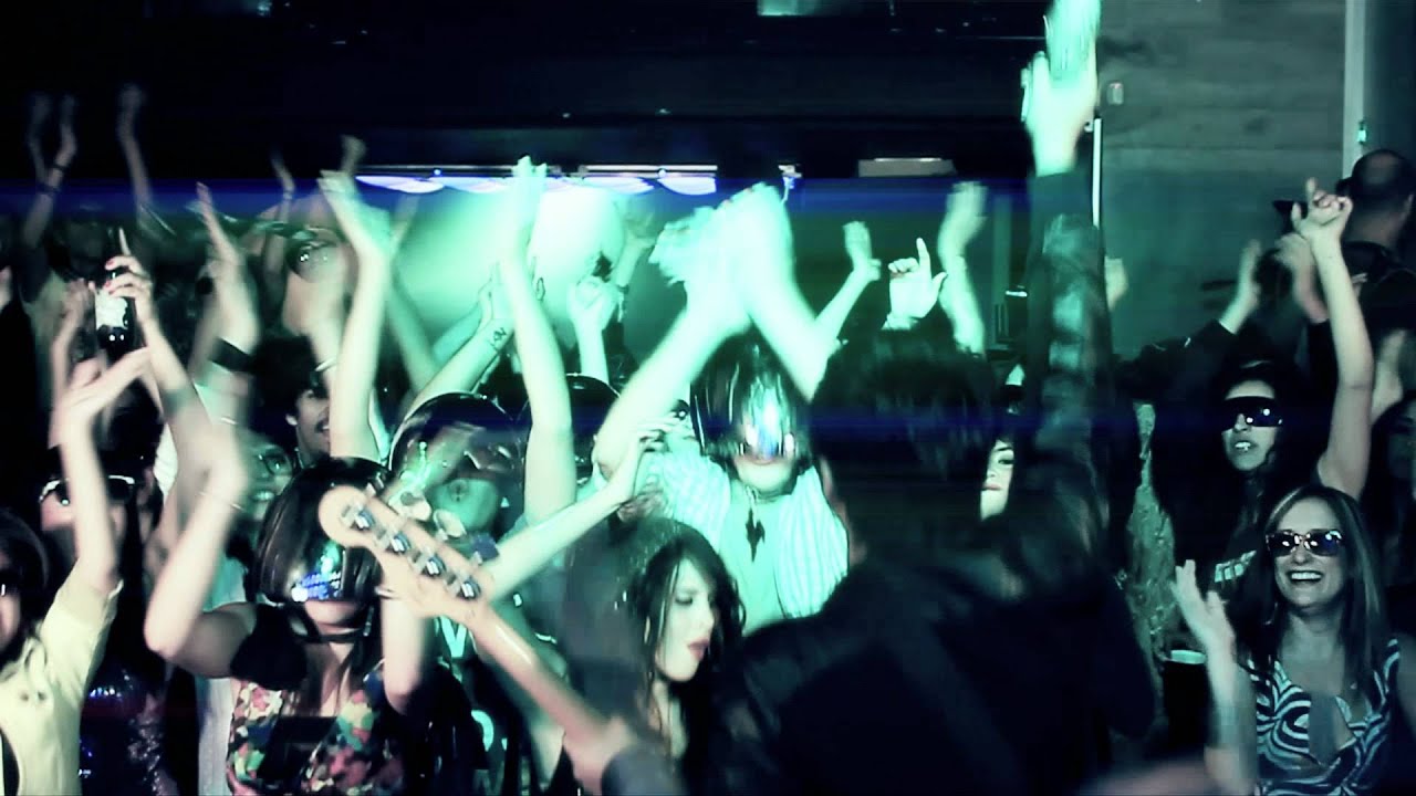 Robot Junkie Paradise - Here Comes The Shot (LONG VERSION) - YouTube