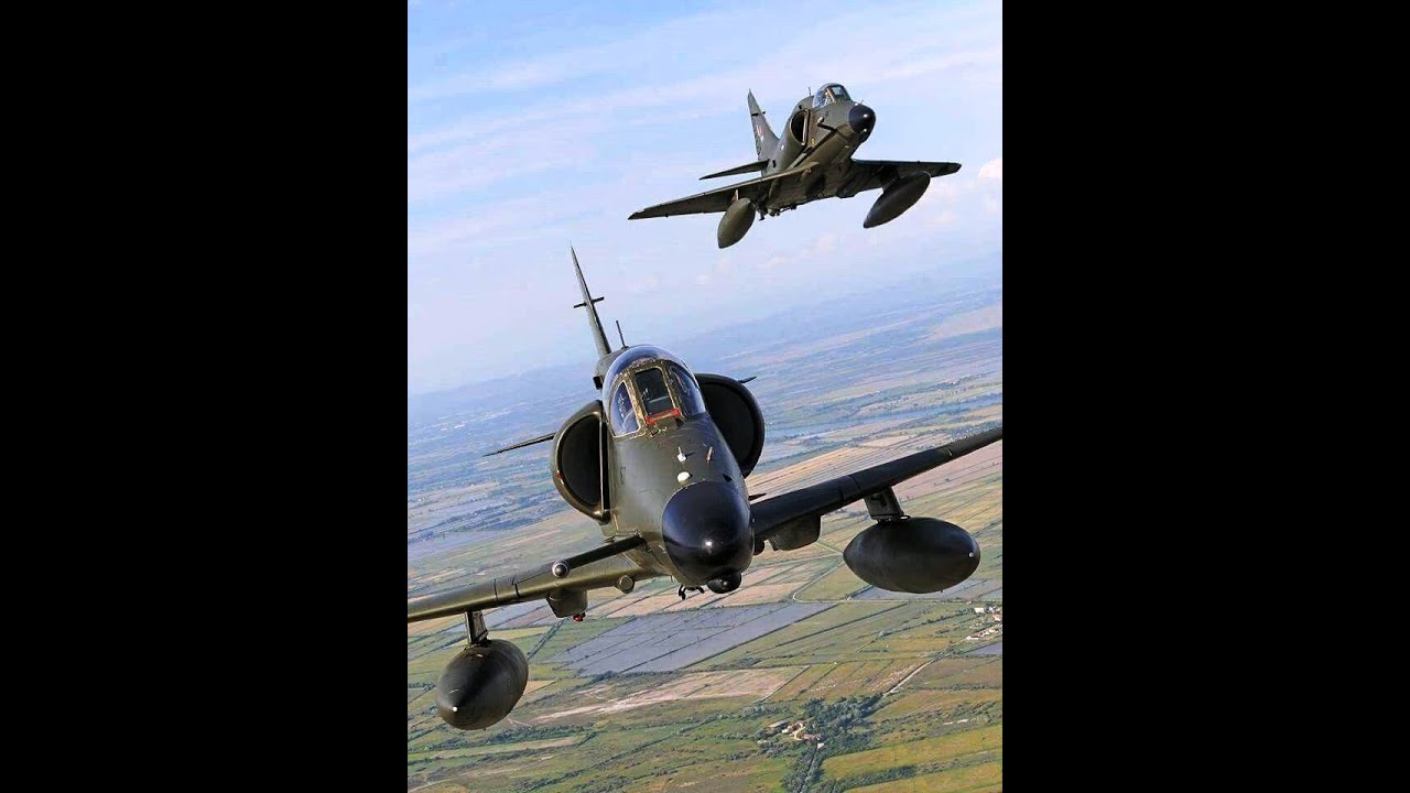 A4 Skyhawk a War-Bird rule the skies for many year till today. - YouTube