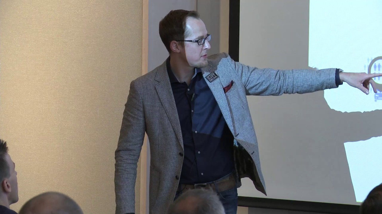 Ian Cruickshank presents how SpeedShift Media helps dealers - YouTube