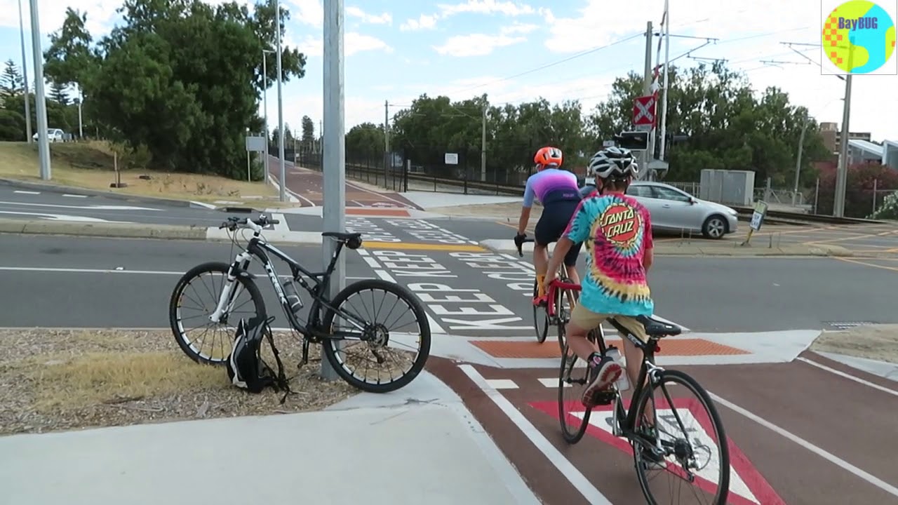 The different types of bike path in Perth - YouTube