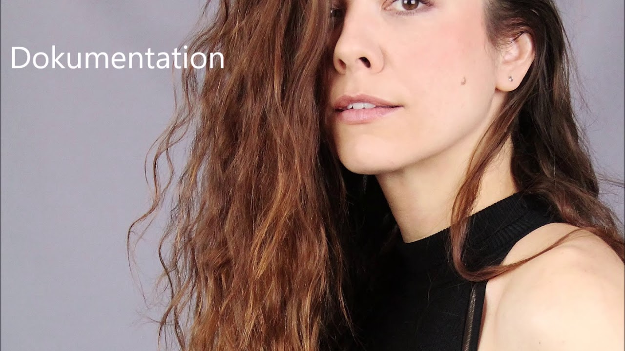 Julia Titze Sprecherin Demo Dokumentation - YouTube