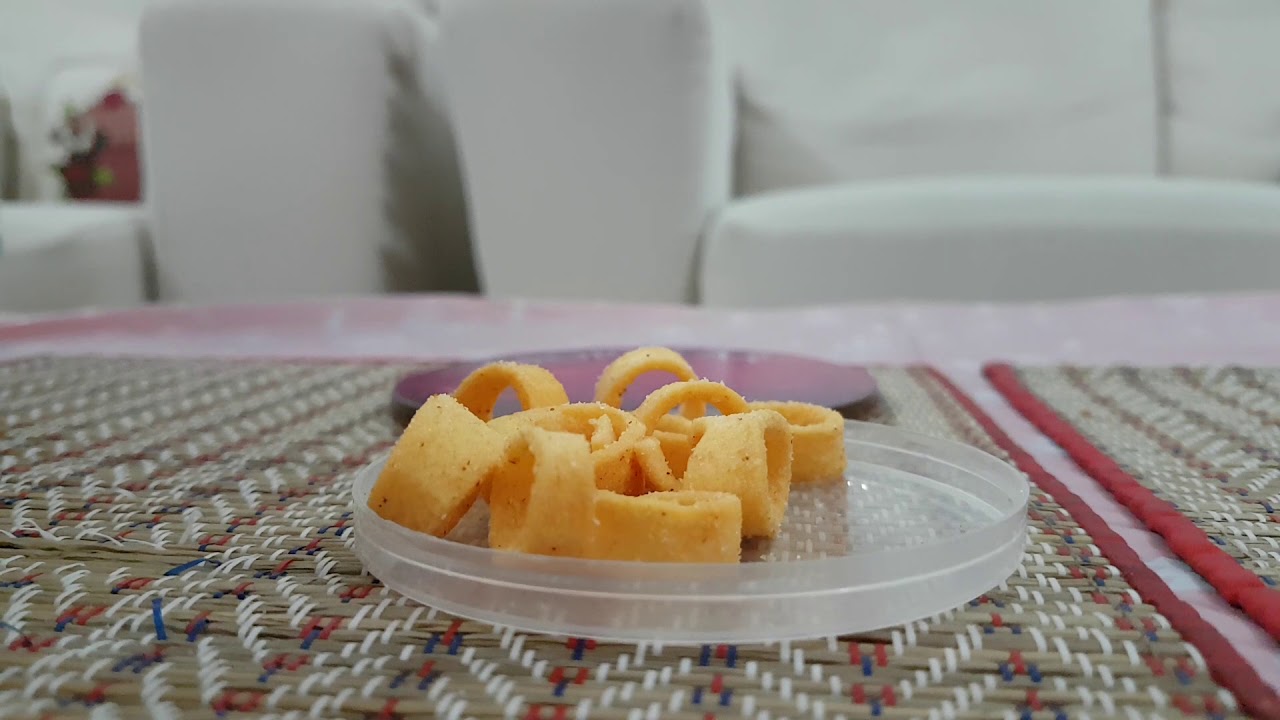 Roller coaster Chips Crunchy eating sounds ASMR [Casual Eating] - YouTube