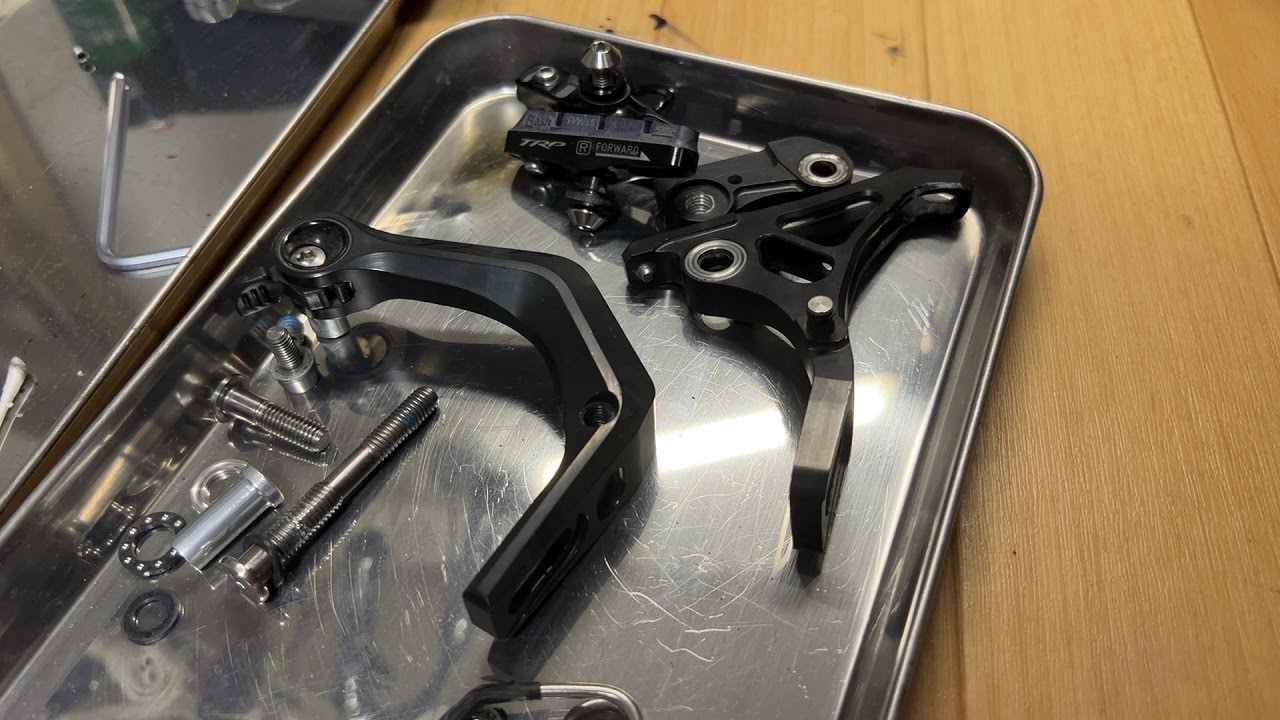 [急にChariELive!] 映像落ちた！続きからリムブレーキオーバーホール～(TRP R979 EQ) - YouTube