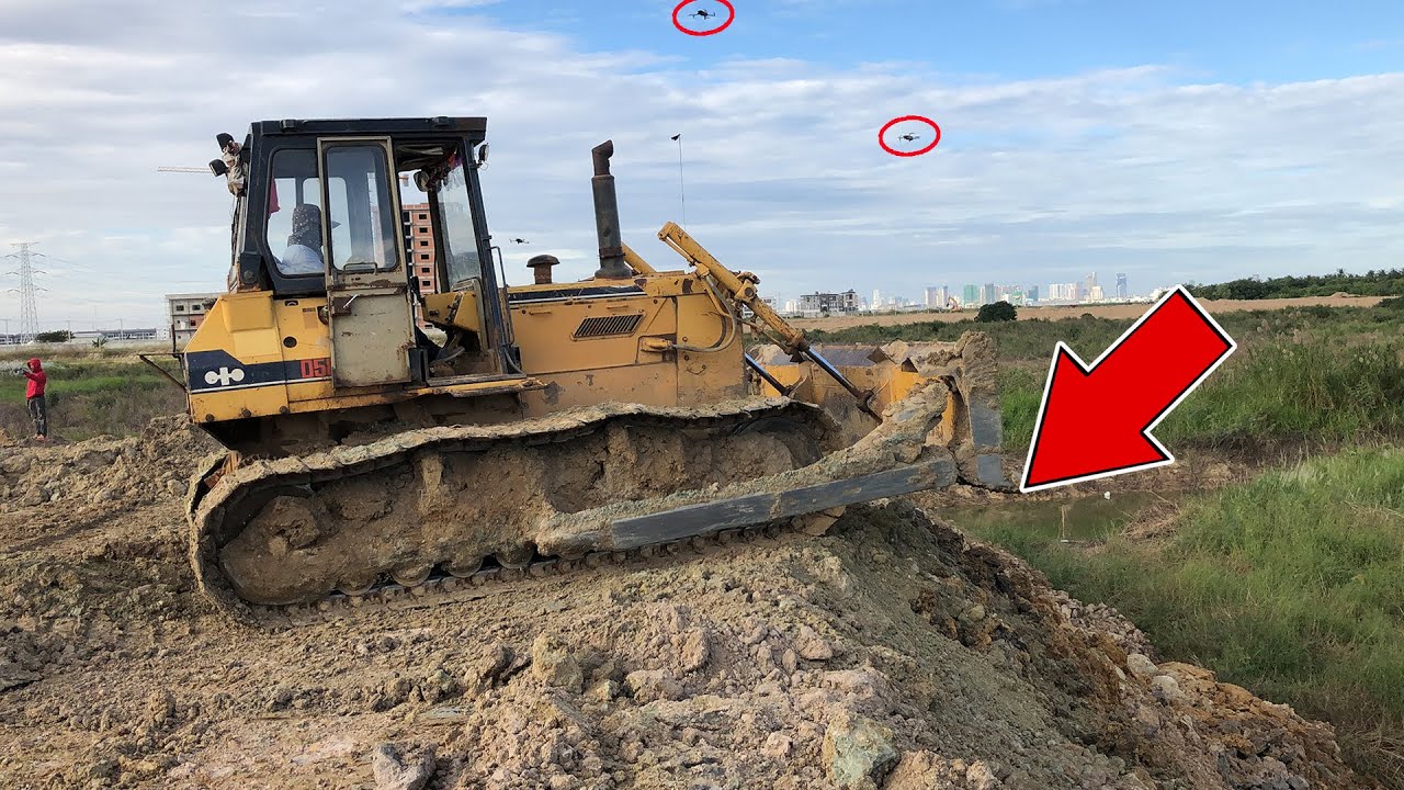 Heavy equipment operator, Bulldozer Action Technical Skills Long Truck ...