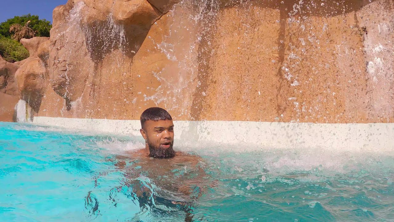 Water park Mauritius - Splash and fun leisure park - YouTube