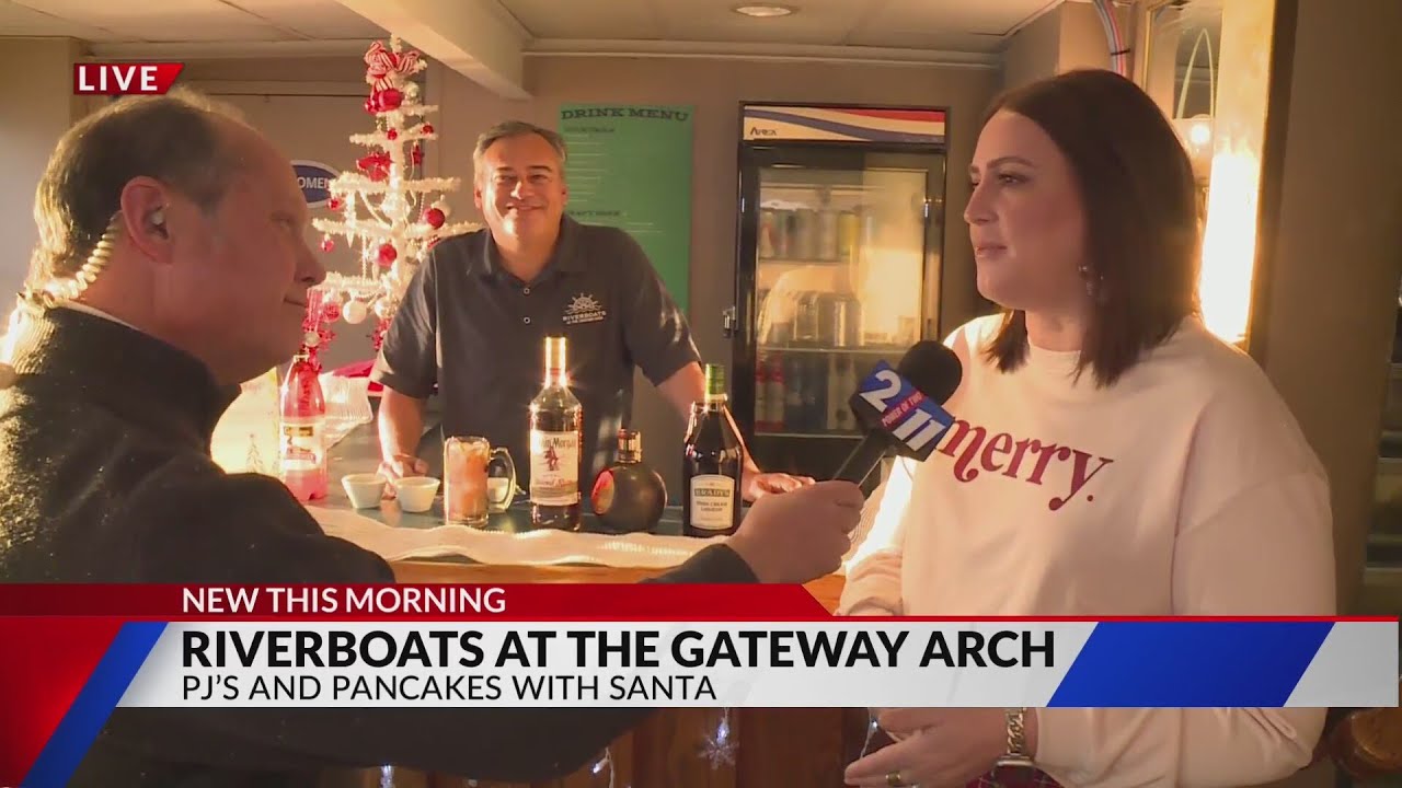 Riverboats at the Gateway Arch - YouTube