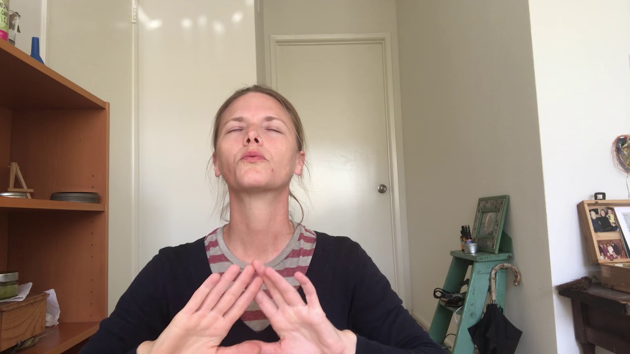 Reiki offering: heart chakra activation - YouTube