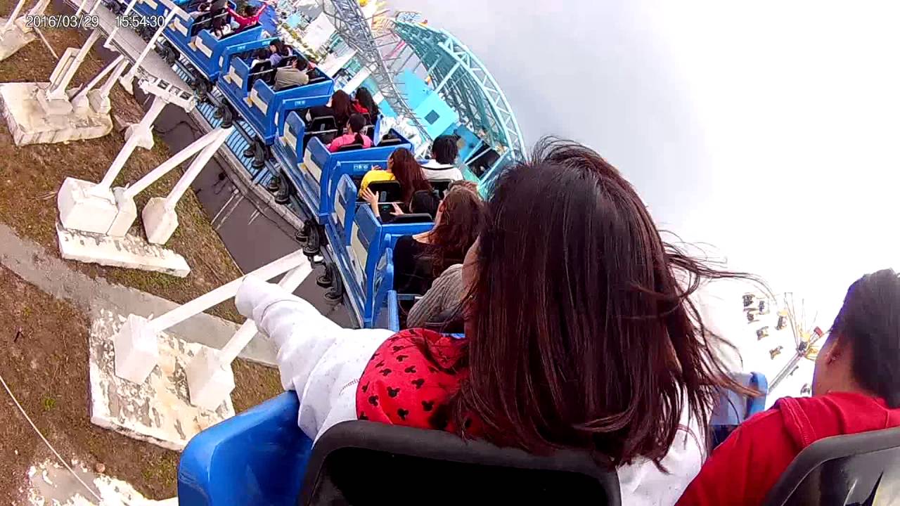 Ocean Park Hongkong - Arctic Blast roller coaster ride - YouTube