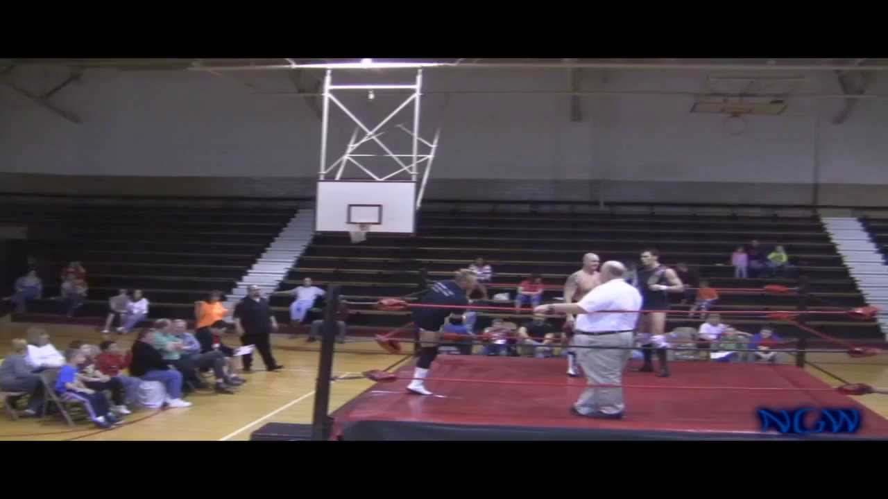 Sexy Shawn Cook vs Joe Pittman (4-27-13) pt 1 - YouTube