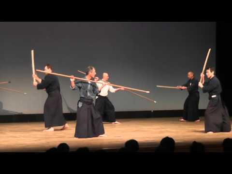 Tenshin Shoden Katori Shinto ryu - YouTube