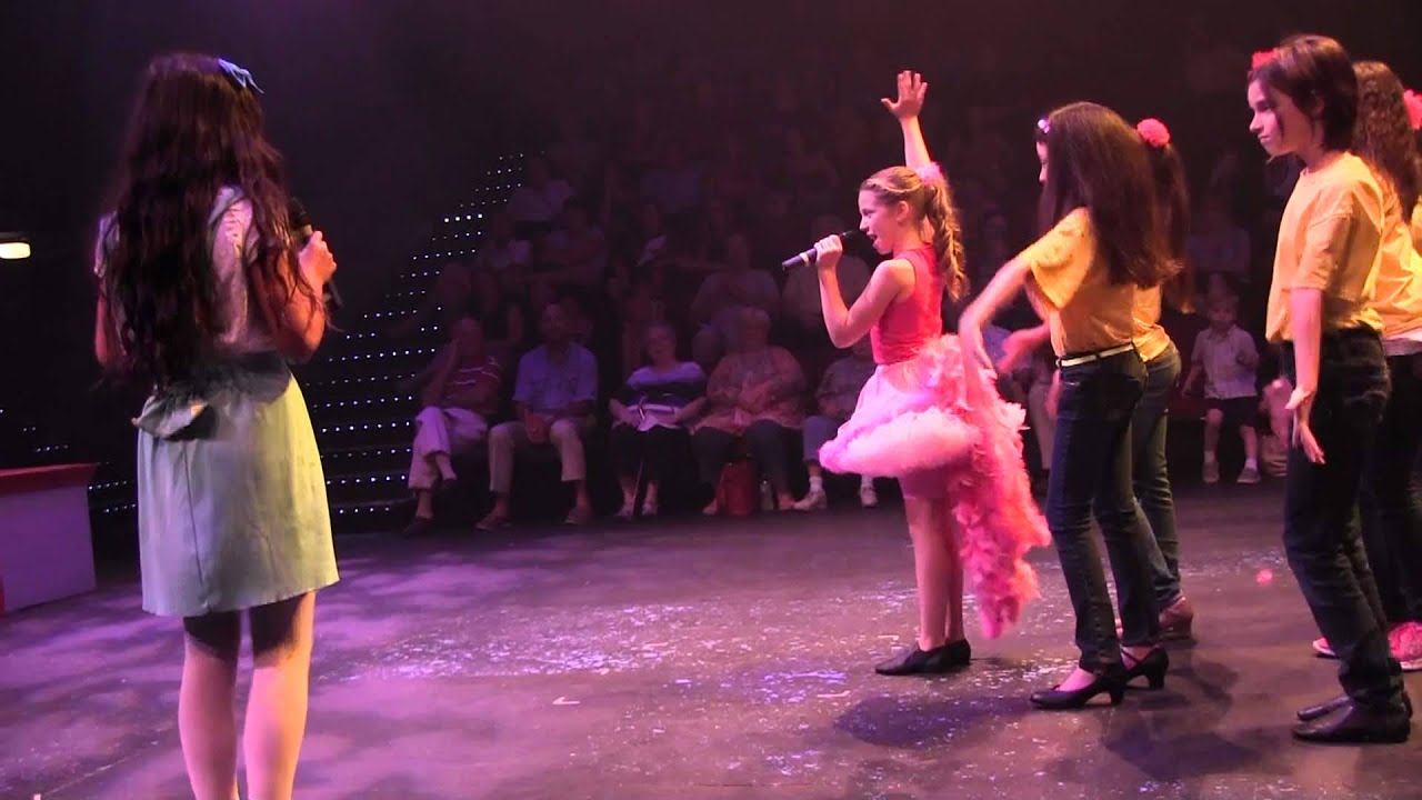 Amalia Brignoni performing "Amayzing Mayzie" - Seussical Jr. - YouTube