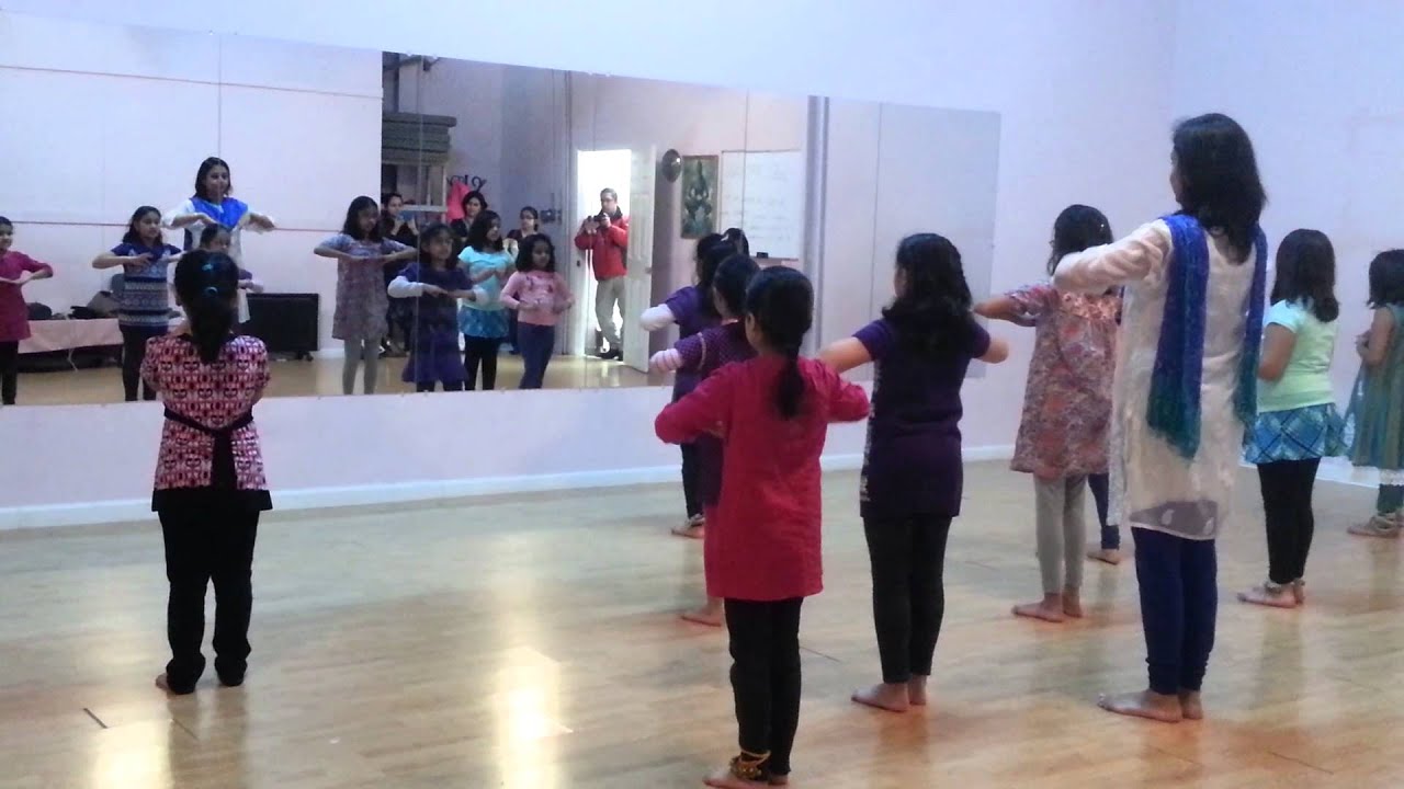 Kathak practice - YouTube