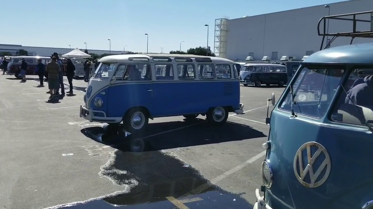 Octo vw bus car show Feb 2019 - YouTube