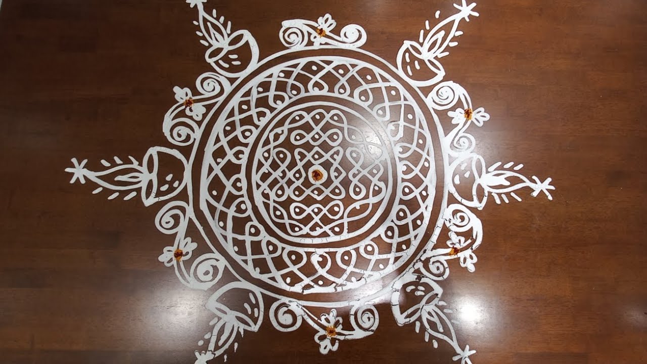 Maa kolam# Chikku circle kolam# Traditional kolam# Good Luck Rangoli ...