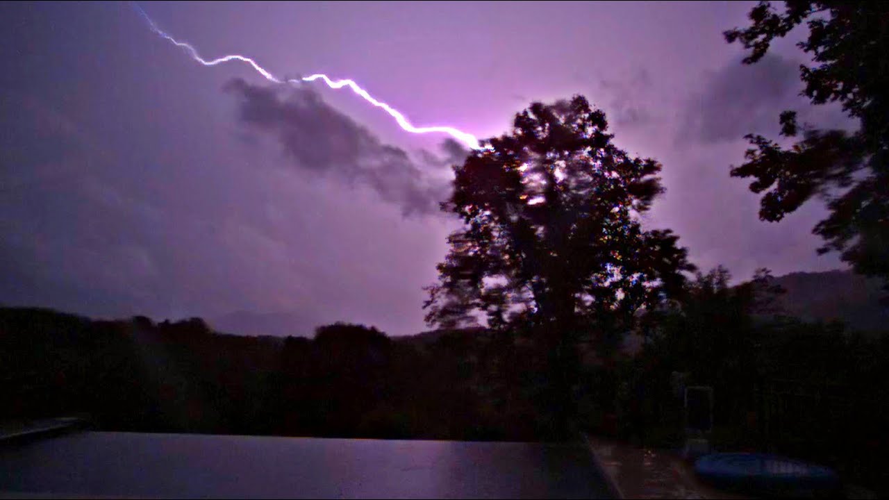 Insane Lightning in Slow Motion - YouTube