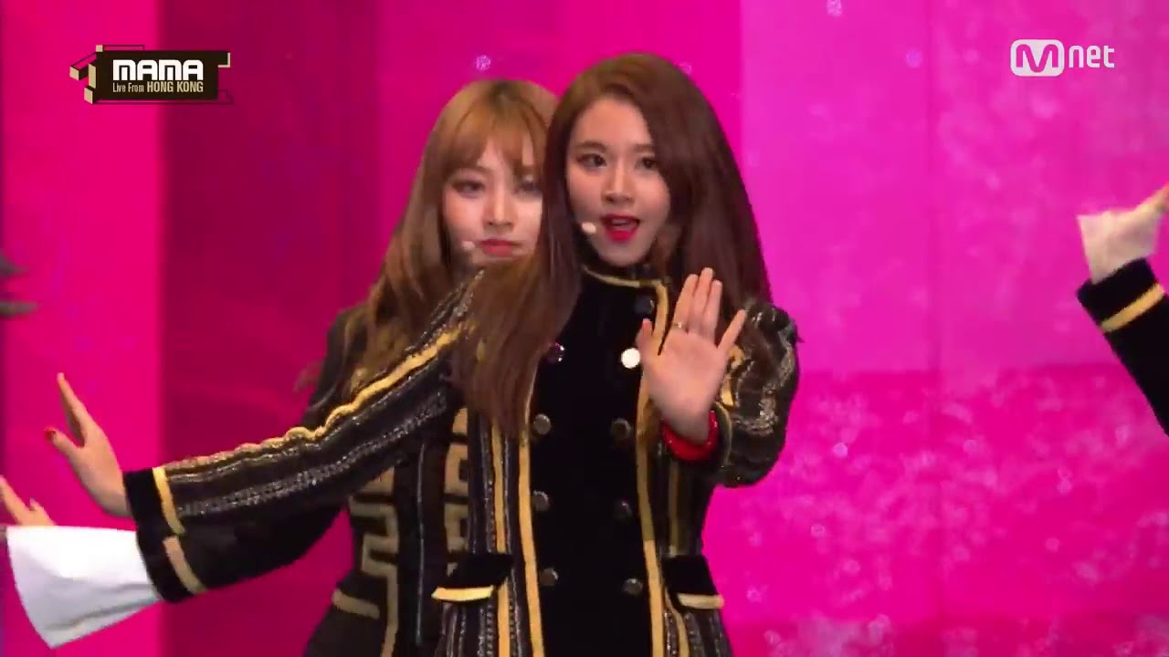 2018 MAMA TWICE CHEER UP + TT - YouTube