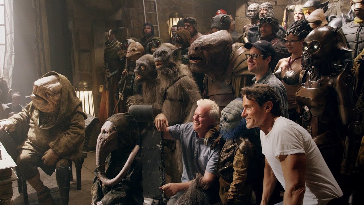 Star Wars The Force Awakens: Crafting Creatures Featurette - YouTube