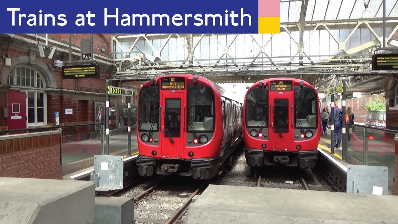 London Underground Hammersmith And City And Circle Line Trains At ...