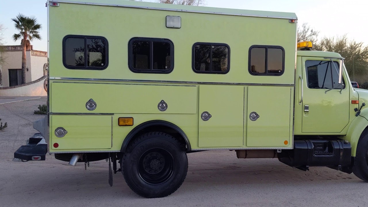 2001 International 4700 7.3 Crew Hauler hotshot buggy overland bus ...
