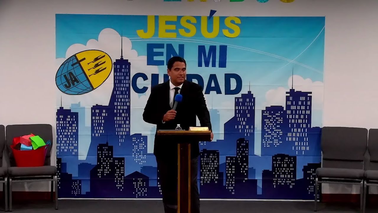 Pr. Alejandro Barrios en Campaña de Jovenes! Dia 1 - YouTube