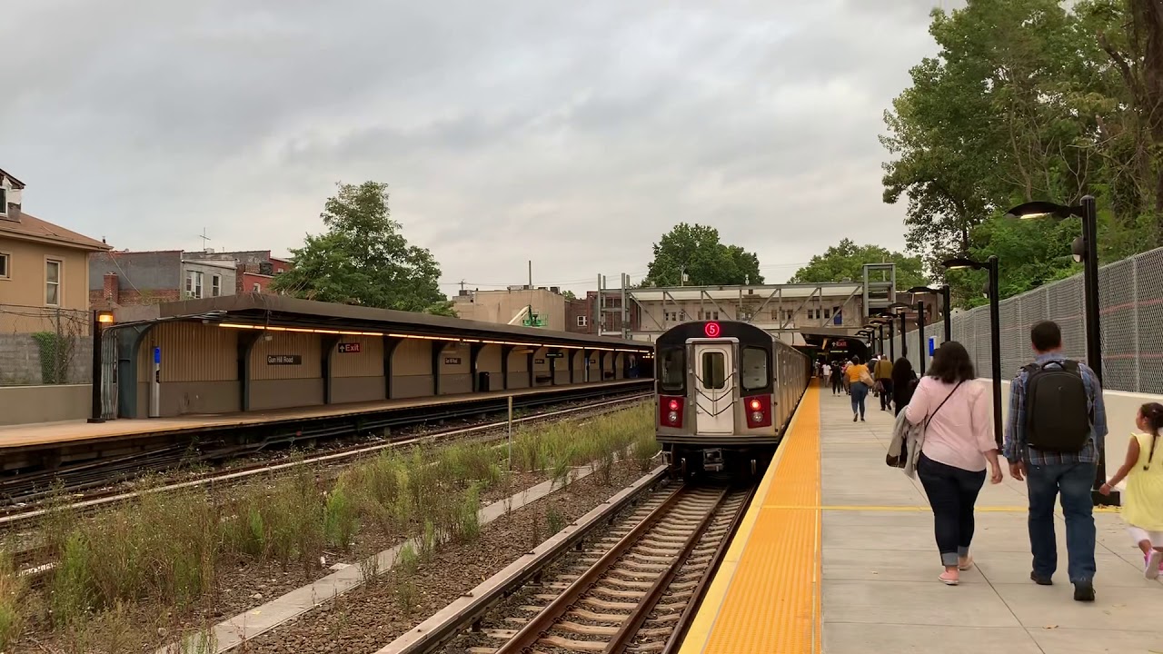 MTA Subway - R142 (5) At Gun Hill Rd - YouTube