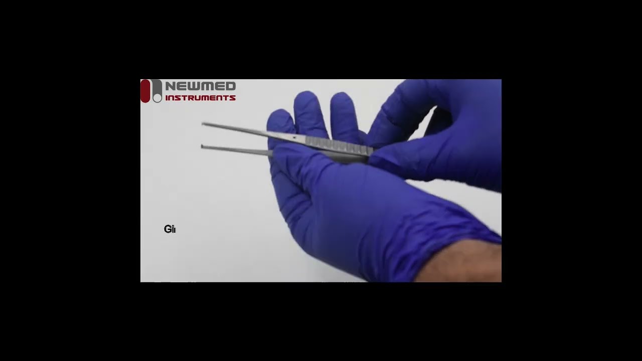 Gillies Dissecting Forceps - YouTube