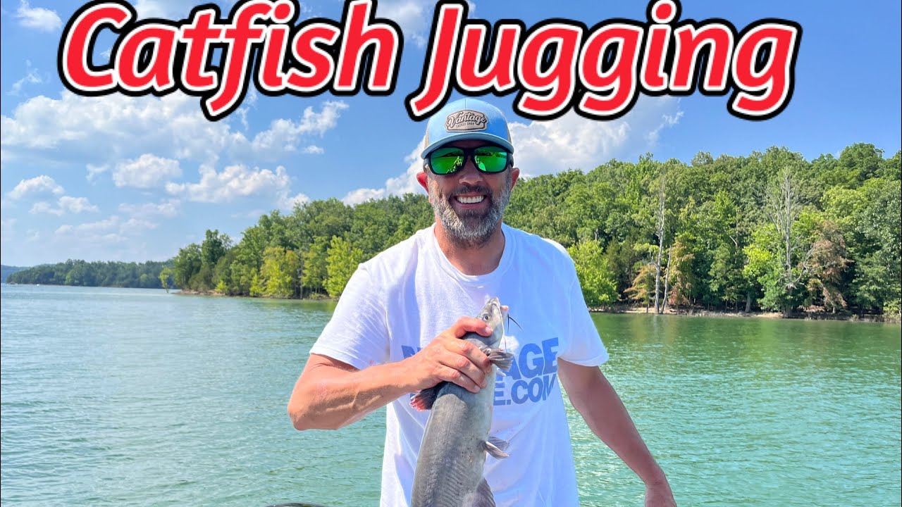 Catfish Jugging with Pool Noodles at Dale Hollow Lake - YouTube