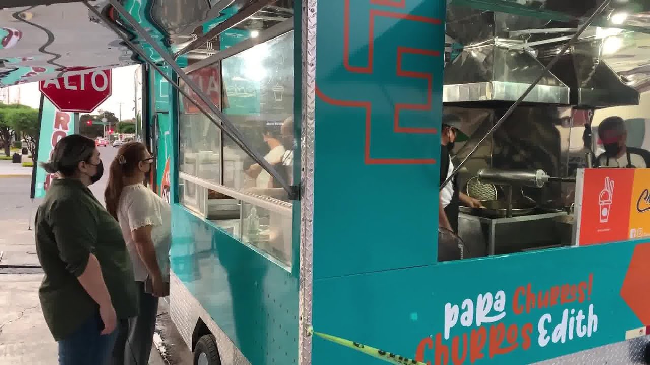 Los MEJORES Churros con Nieve - YouTube