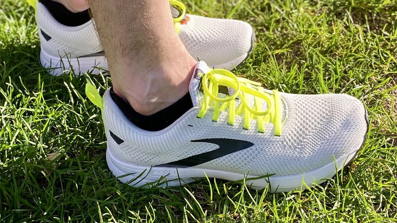 Brooks Men's Revel 5 Running Shoes Review | Should You Buy It? [2024 ...