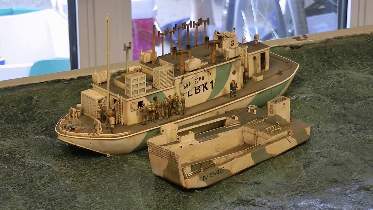 Model Mulberry Harbour B 1944 - YouTube