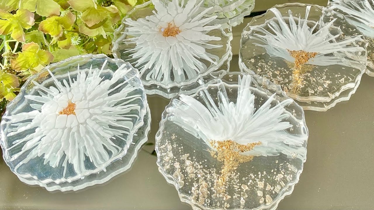 Gorgeous White and Gold 3D Flower Resin Coasters (Resin Art Tutorial ...