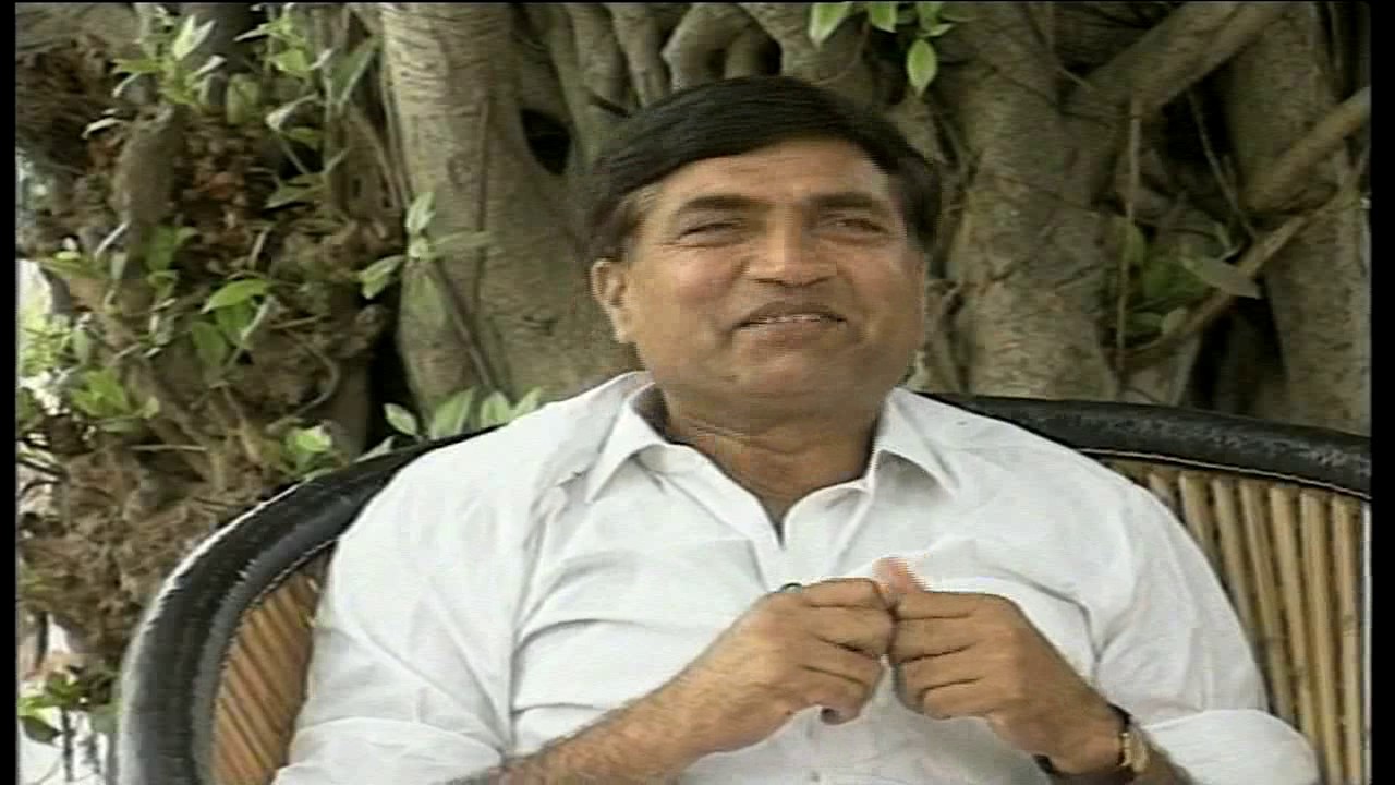 Rubaru: old interview Rajesh Pilot with Rajeev Shukla (part 1) - YouTube