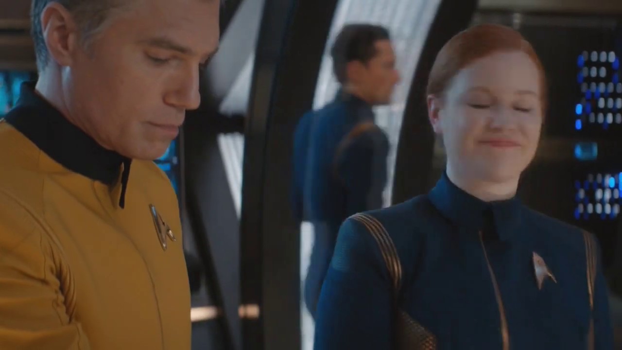 Star Trek Discovery Hand Scan vs Other Trek shows - YouTube