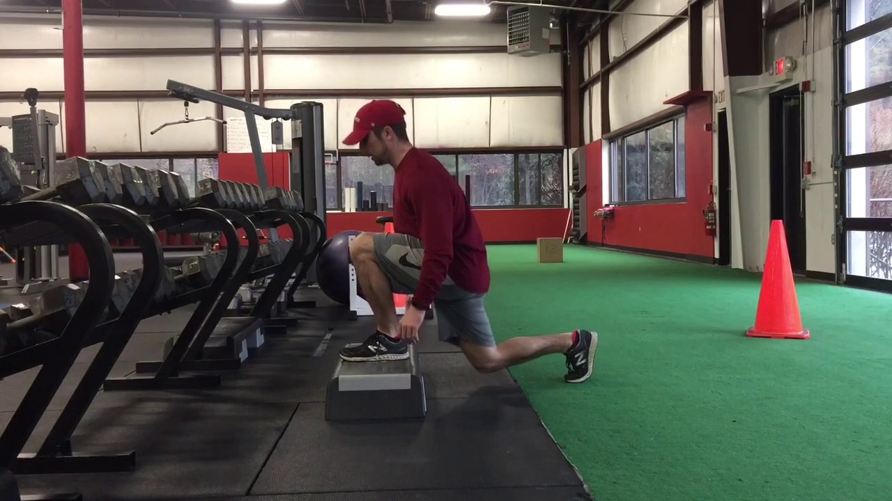 Front Foot Elevated Reverse Lunge Side View - YouTube