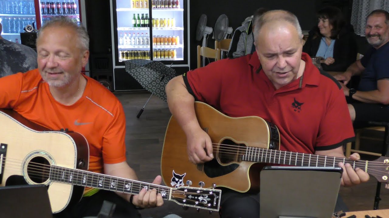 1. část. Jamík 🎸Brnkaná 🎸Country na Mácháči - Kolektivní Vina & Jam ...