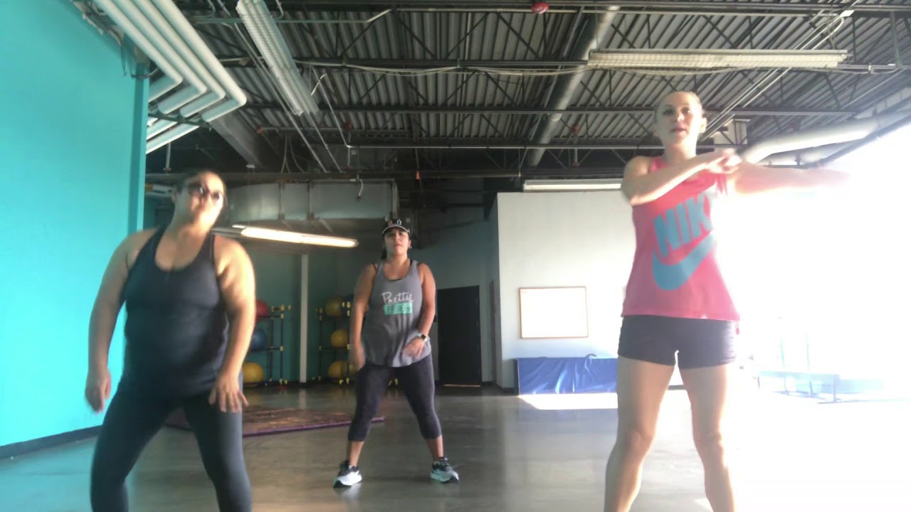 Pop it, shake it (Feat. Dj Mustard Clean) cardio dance - YouTube