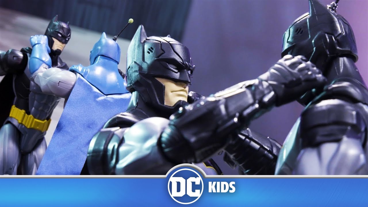 Ep 2 Batman Bots | Batman: Crónicas Caped Crusader | DC Kids - YouTube