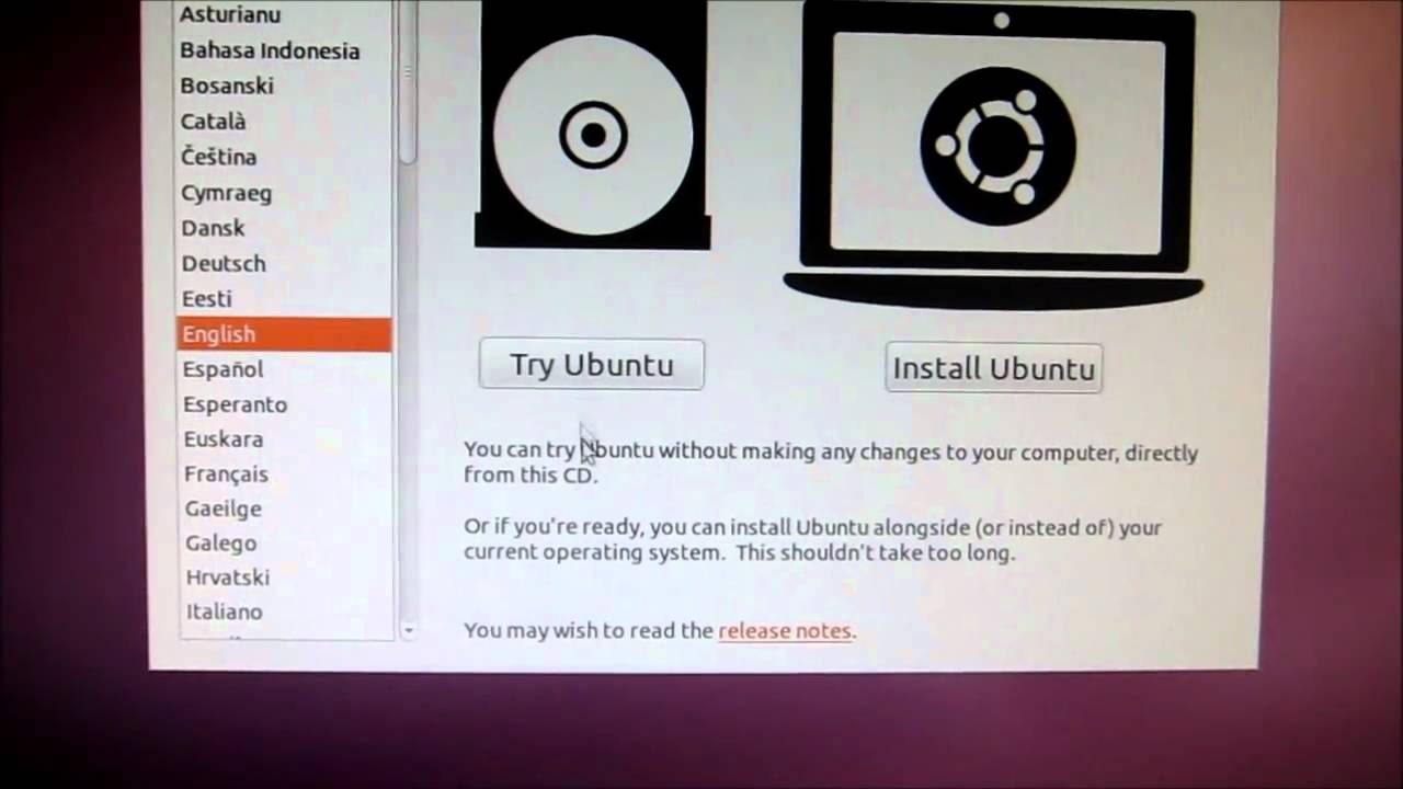 Ubuntu 10.10 - A quick look at Linux running from a live CD - YouTube