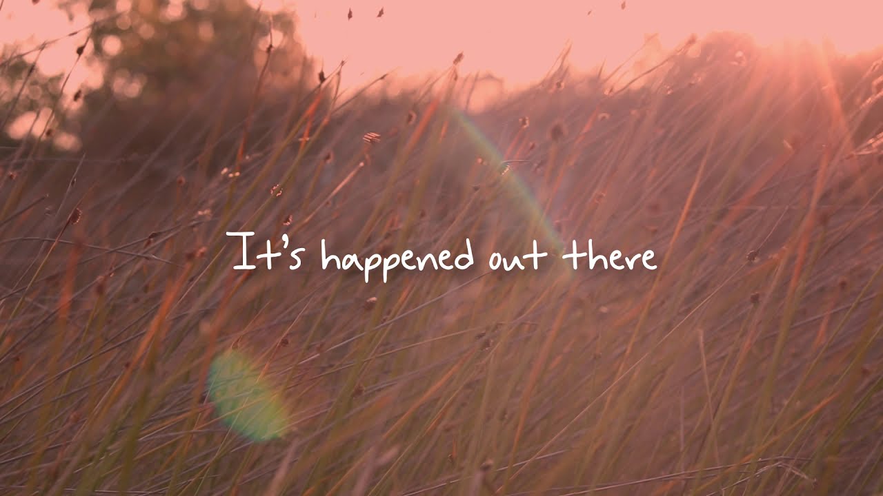 Red - Hannah-Leigh (Lyric Video) - YouTube
