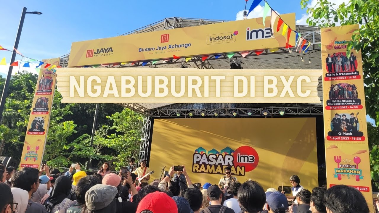 Ngabuburit Di BXC - YouTube