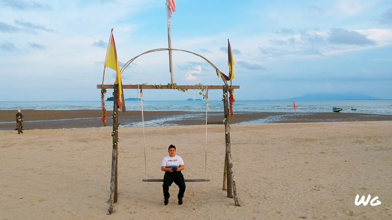 Teluk serabang sematan - YouTube