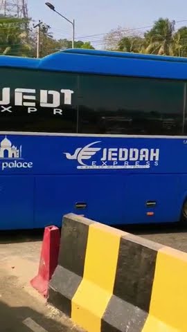 Luxurious Jeddah Express Bus Spotted from Cox's Bazar. - YouTube
