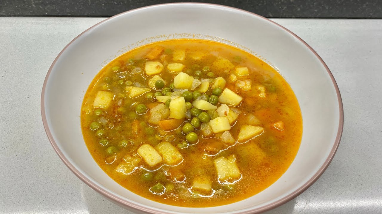 Gjelle me patate dhe bizele | Gjelle pa mish | Potatoes & Peas Soup ...