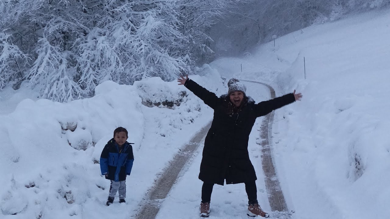 When Filipina see a snow 😂 ️ - YouTube