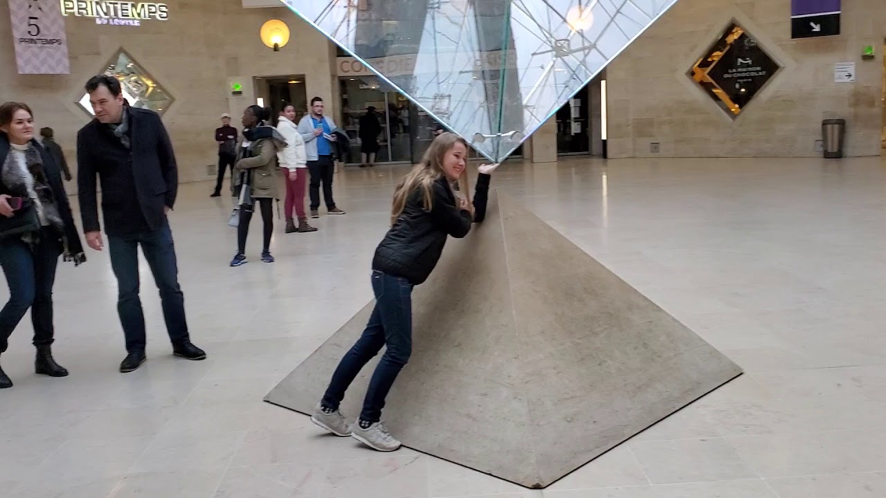 Louvre Inverted Pyramid