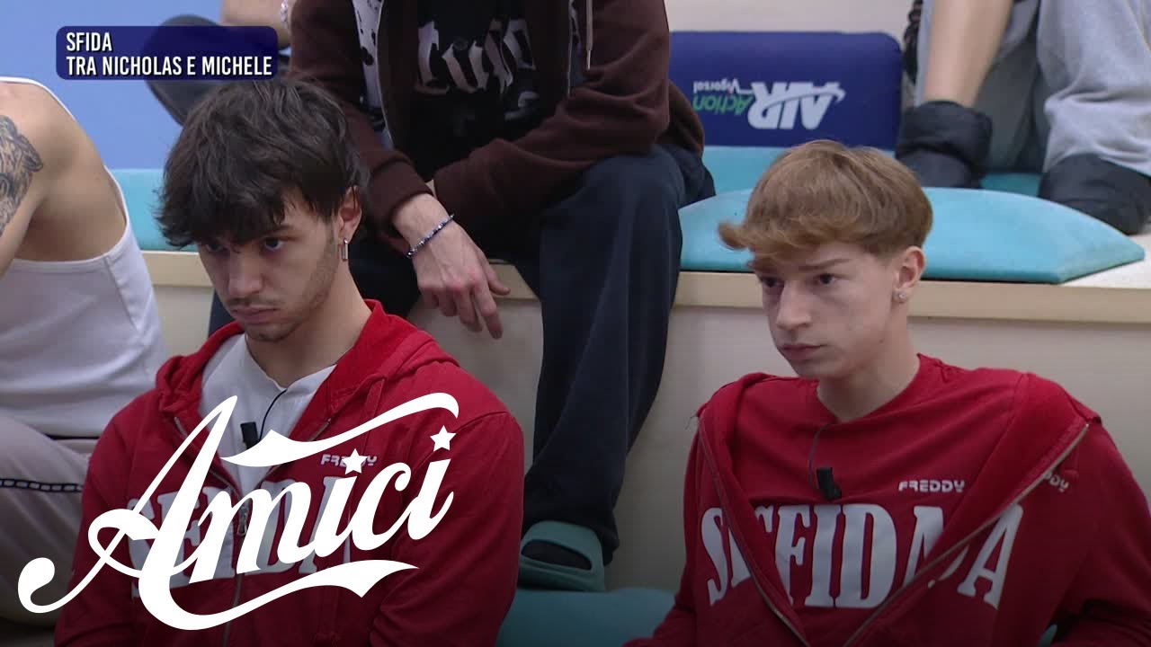 Amici 23 - La sfida tra Nicholas e Michele - YouTube
