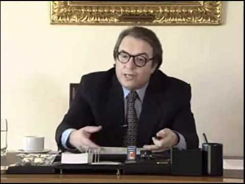 Γ. Μπαμπινιώτης - Η χρησιμότητα των 'αρχαίων' Ελληνικών - YouTube